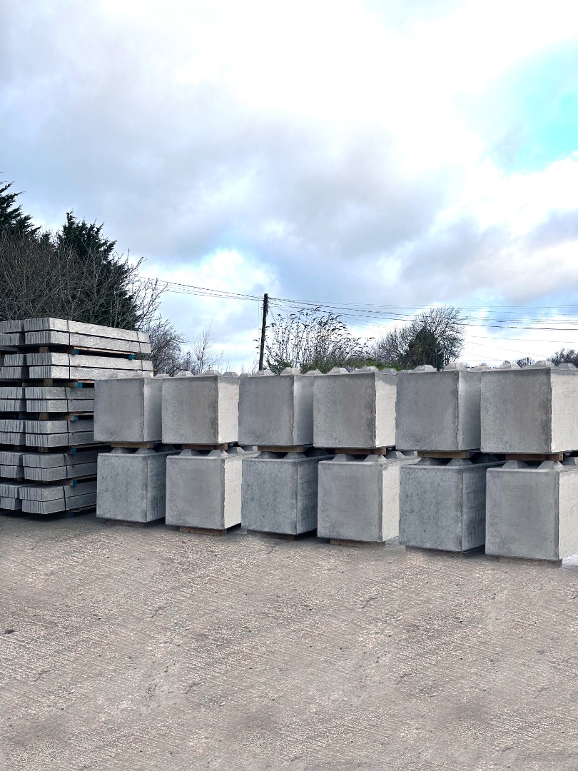 Staka-Block™ Interlocking Concrete Blocks | Naylor Concrete